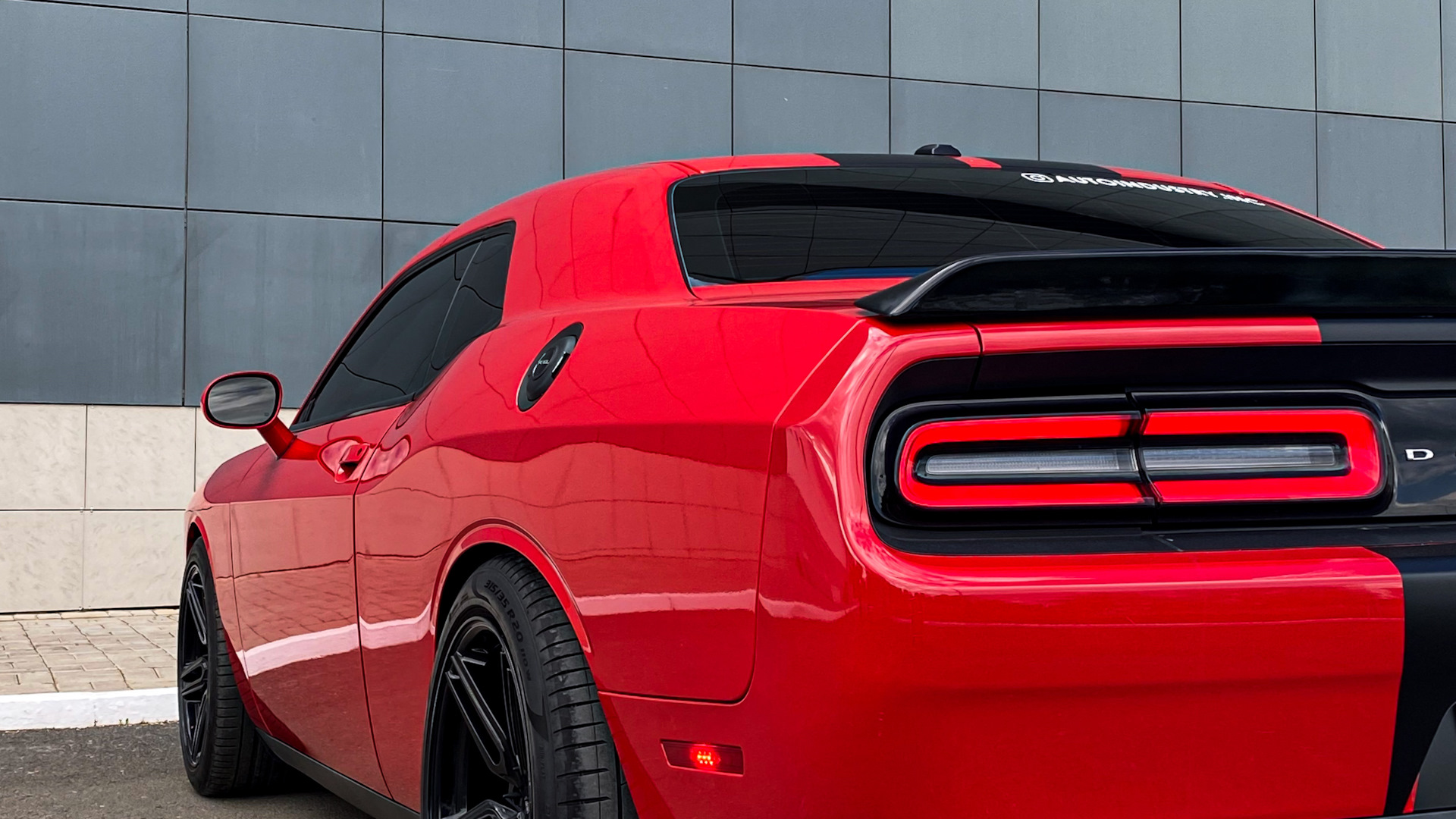 Dodge Challenger 3.6 бензиновый 2015 | Tor red на DRIVE2