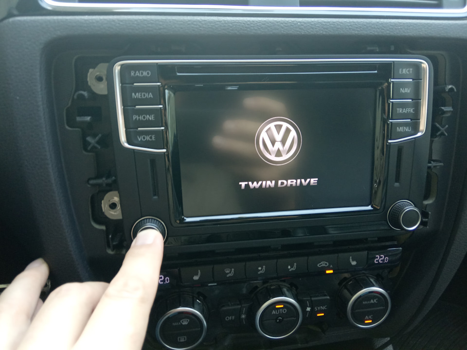 Дискавери медиа 5C0035680D — Volkswagen Jetta VI, 1,6 л, 2014 года ...