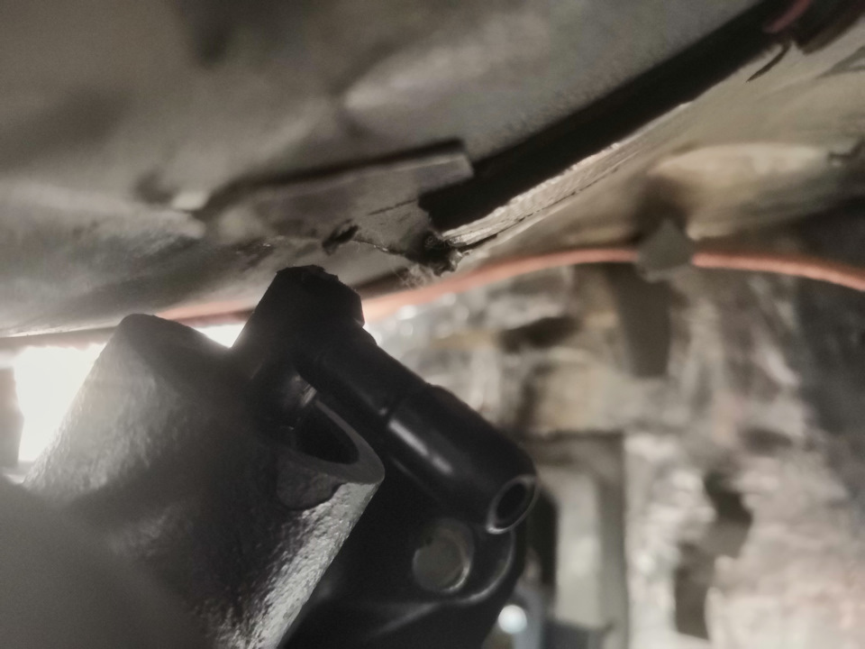3-х уровневое реле зарядки — Lada Приора хэтчбек, 1,6 л, 2008 года ...