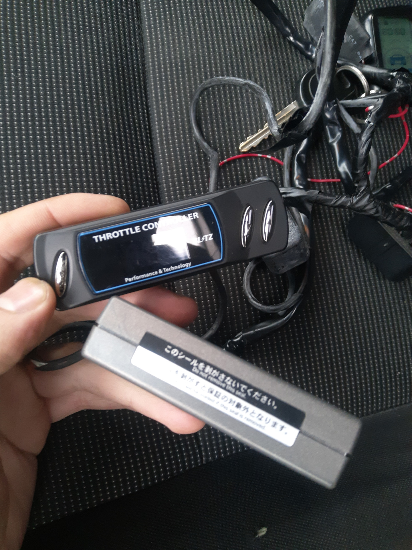 throttle controller BLITZ — Mitsubishi Lancer X, 2 л, 2008 года ...