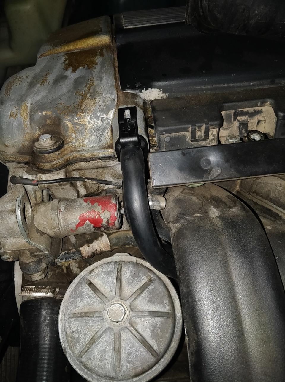 53. Пластик, шланги, оригинал — BMW 5 series (E34), 2,5 л, 1995 года ...