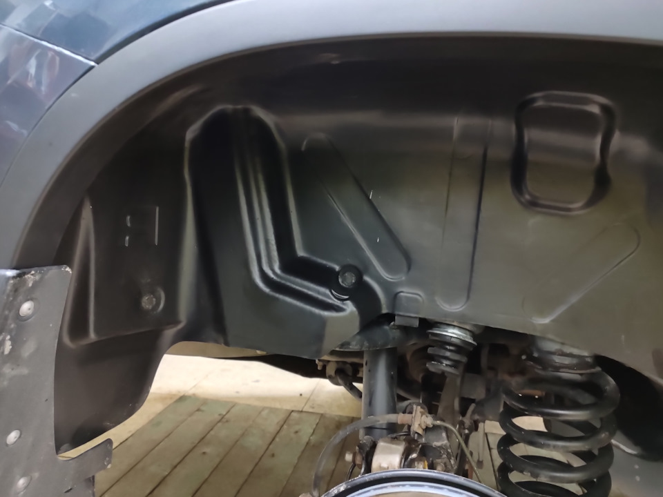 Задние подкрылки. — Nissan X-Trail II (t31), 2,5 л, 2013 года | своими ...