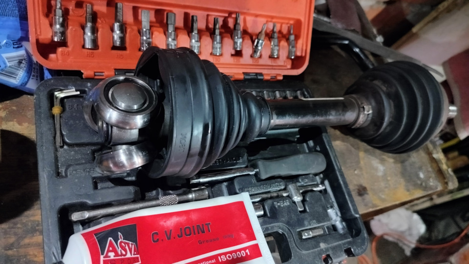 Замена левого ШРУСа, продолжение в борьбе с биением — Opel Astra J, 1,6 ...