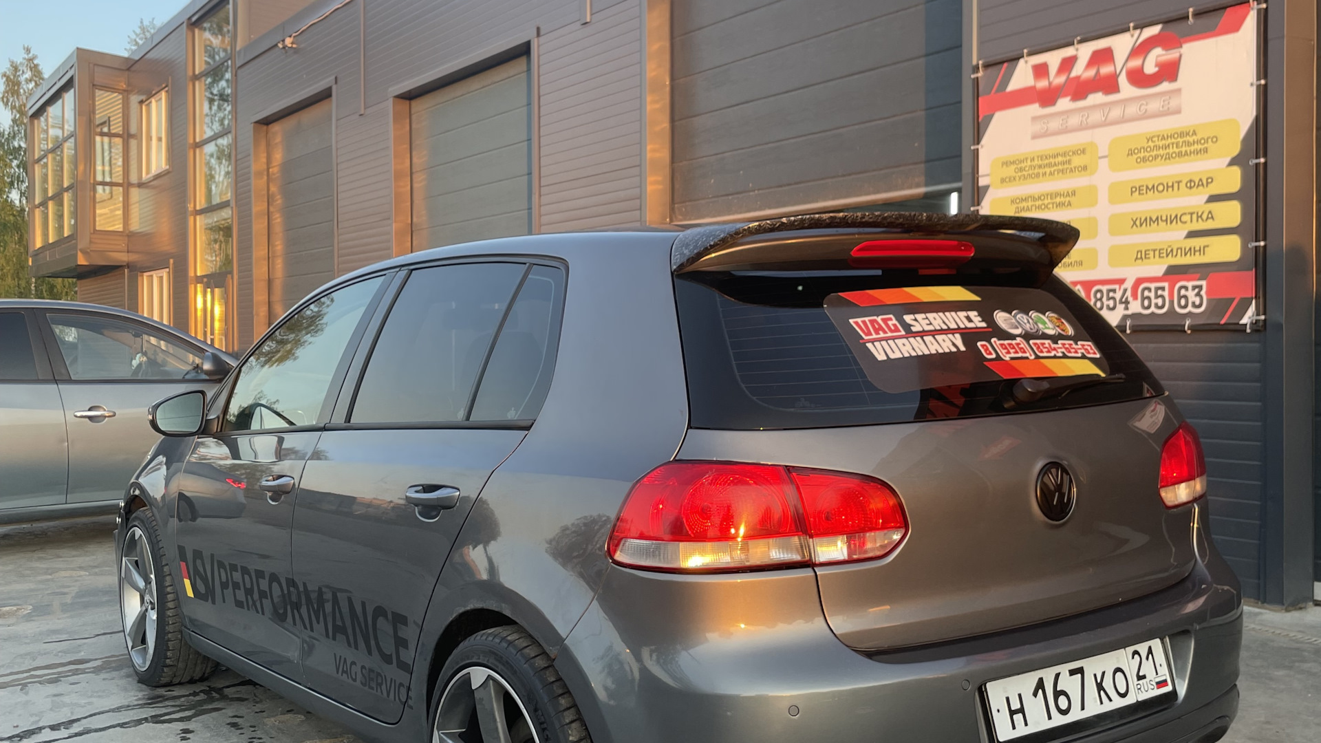 Volkswagen Golf Mk6 3.2 бензиновый 2009 | R32 на DRIVE2