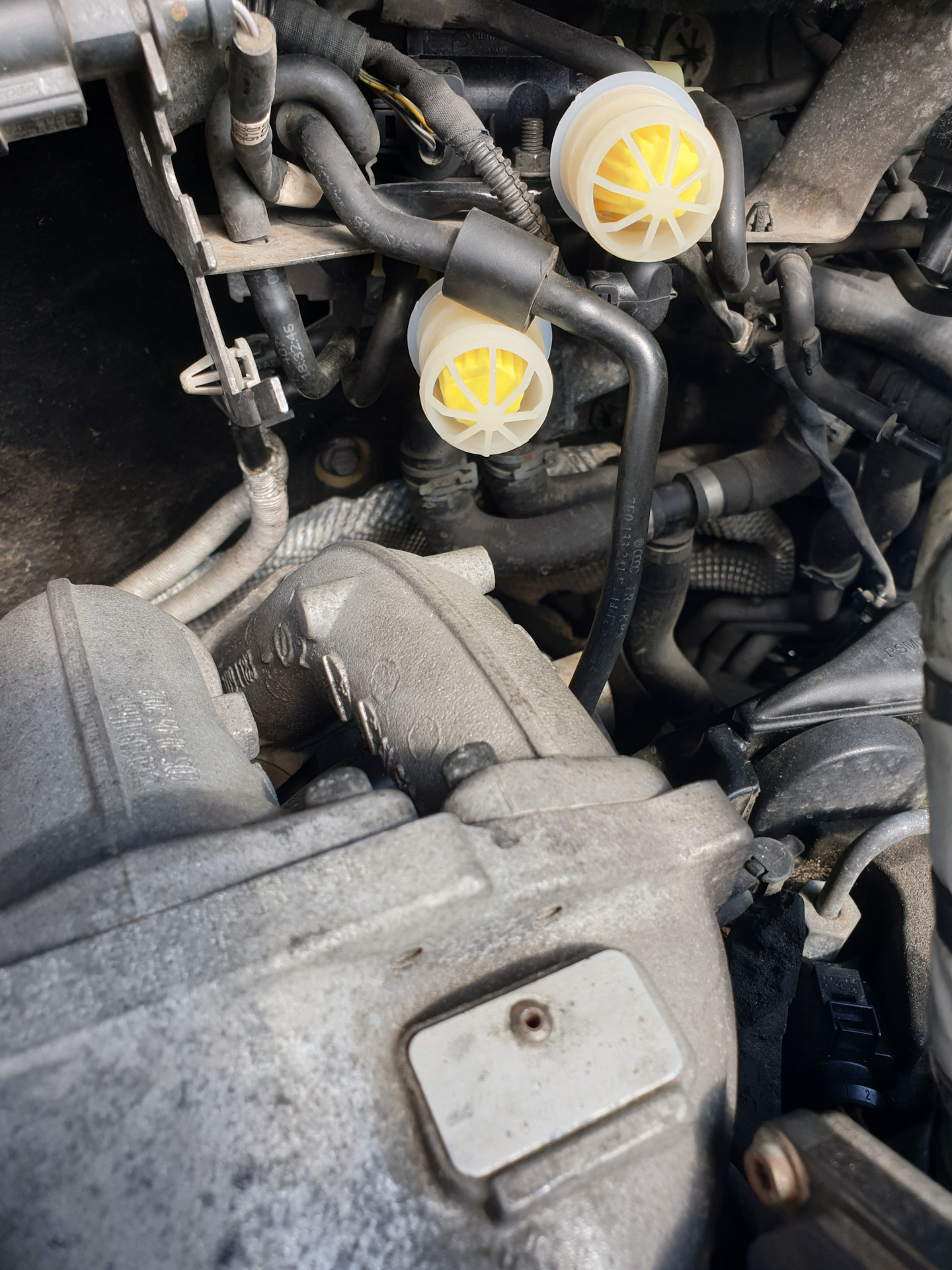 И года не прошло😁 — Volkswagen Caravelle (T5), 2 л, 2012 года | поломка ...