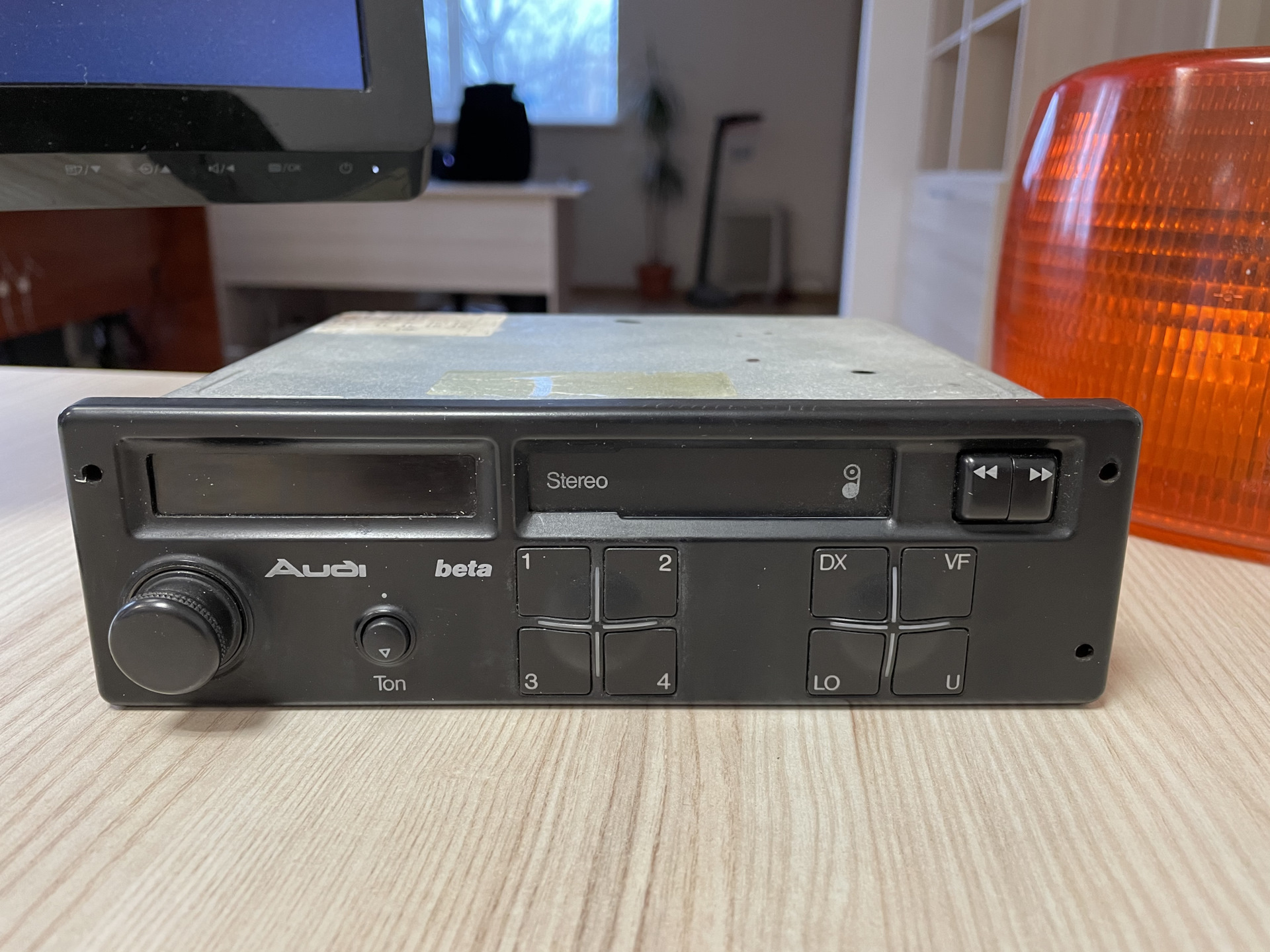 Audi Beta 2 — Audi 80 (B2), 1,6 л, 1986 года | автозвук | DRIVE2