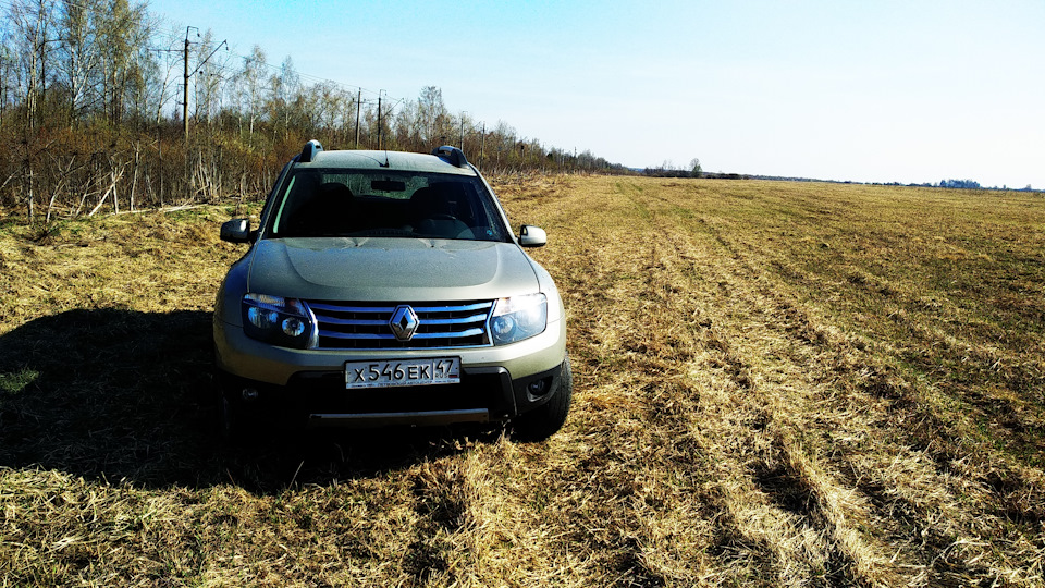 Дастер против Танка — Renault Duster (1G), 2 л, 2012 года | видео | DRIVE2