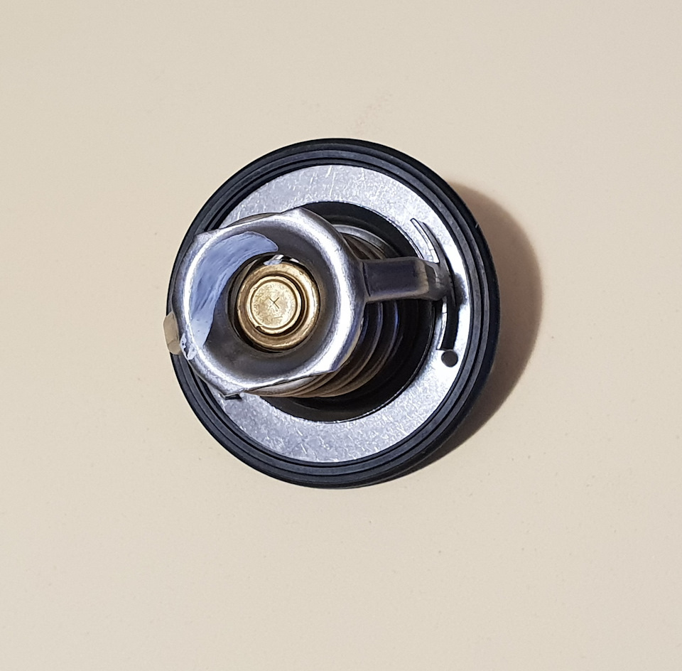 Термостаты для Флюенса 2.0 — Renault Fluence, 2 л, 2015 года | запчасти ...