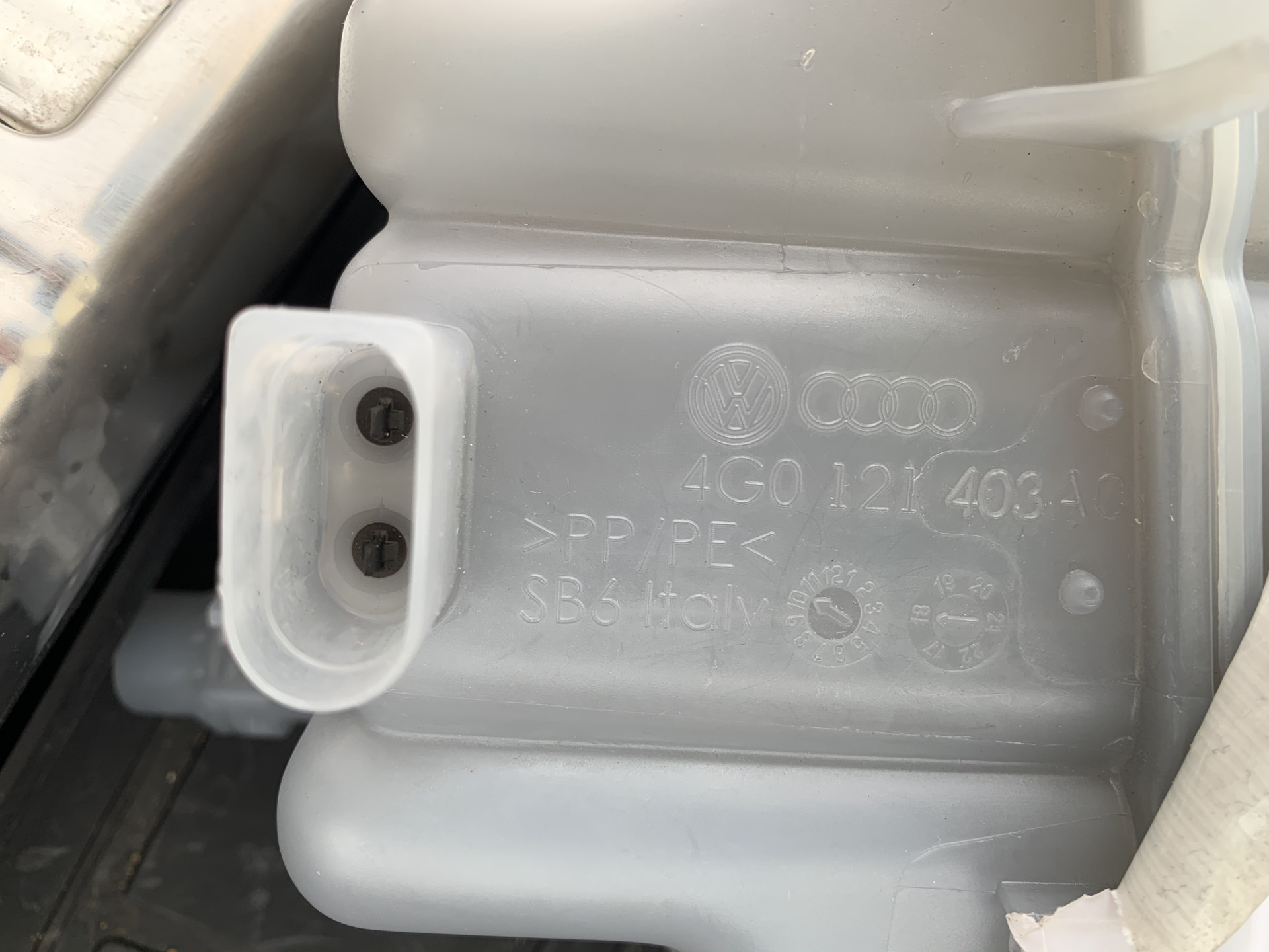 Наблюдения и обслуга — Audi A7 Sportback (1G), 3 л, 2010 года ...