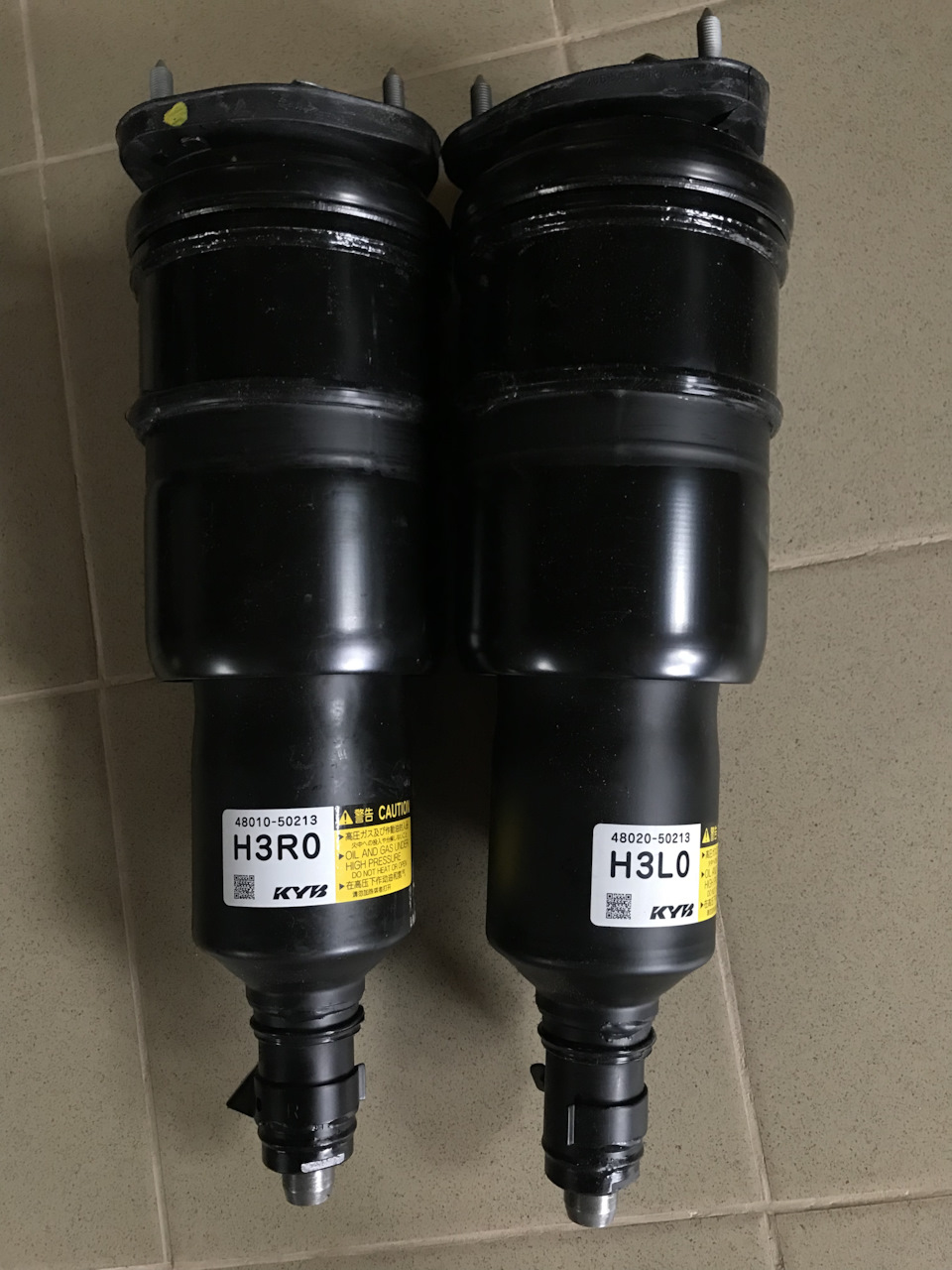 4801050213 Пневмоамортизатор TOYOTA LEXUS | Запчасти на DRIVE2