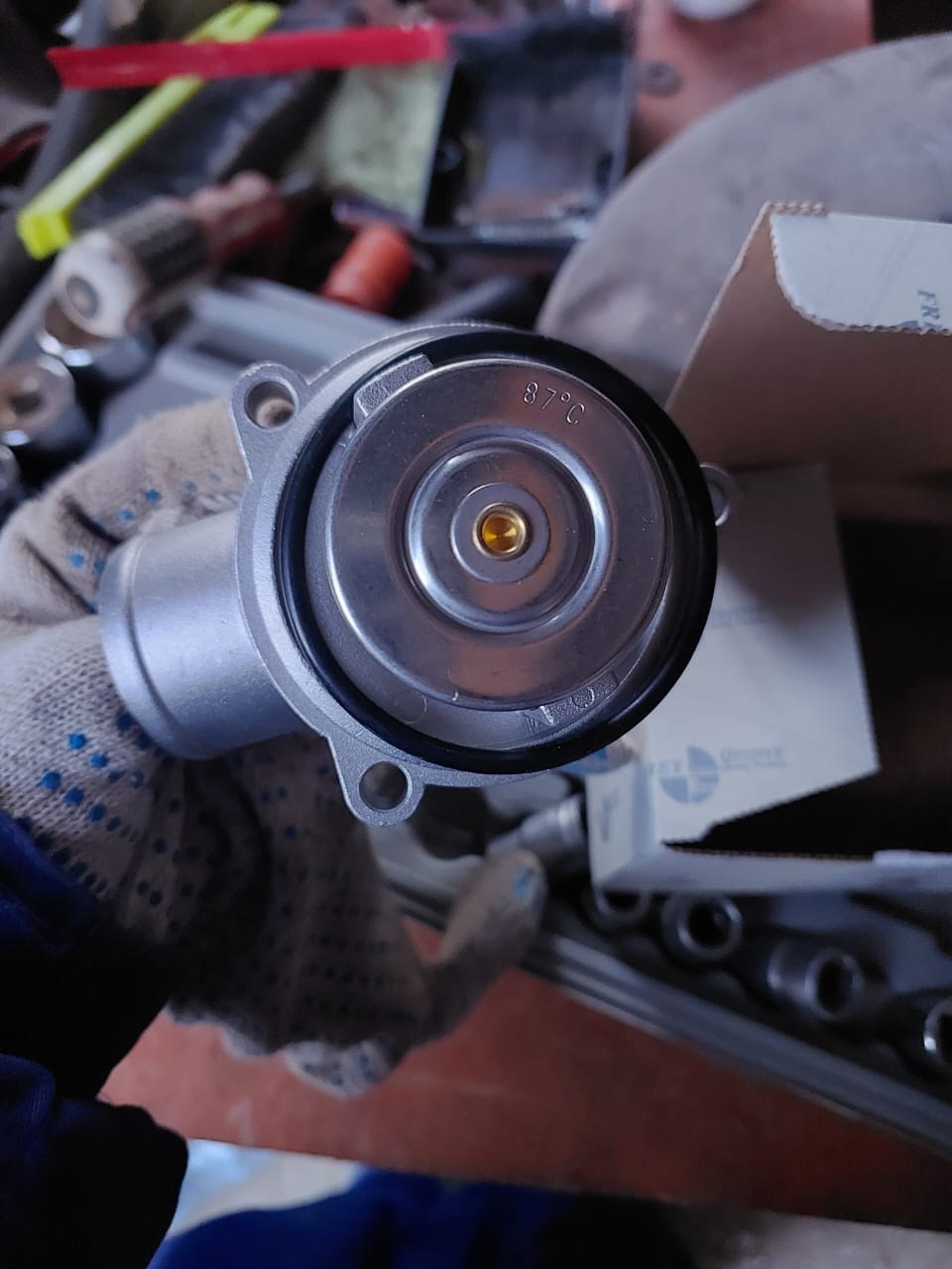 Термостат — SsangYong Kyron, 2,3 л, 2012 года | своими руками | DRIVE2