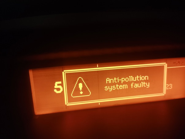anti pollution system faulty — Peugeot 308 (1G), 1,6 л, 2010 года ...