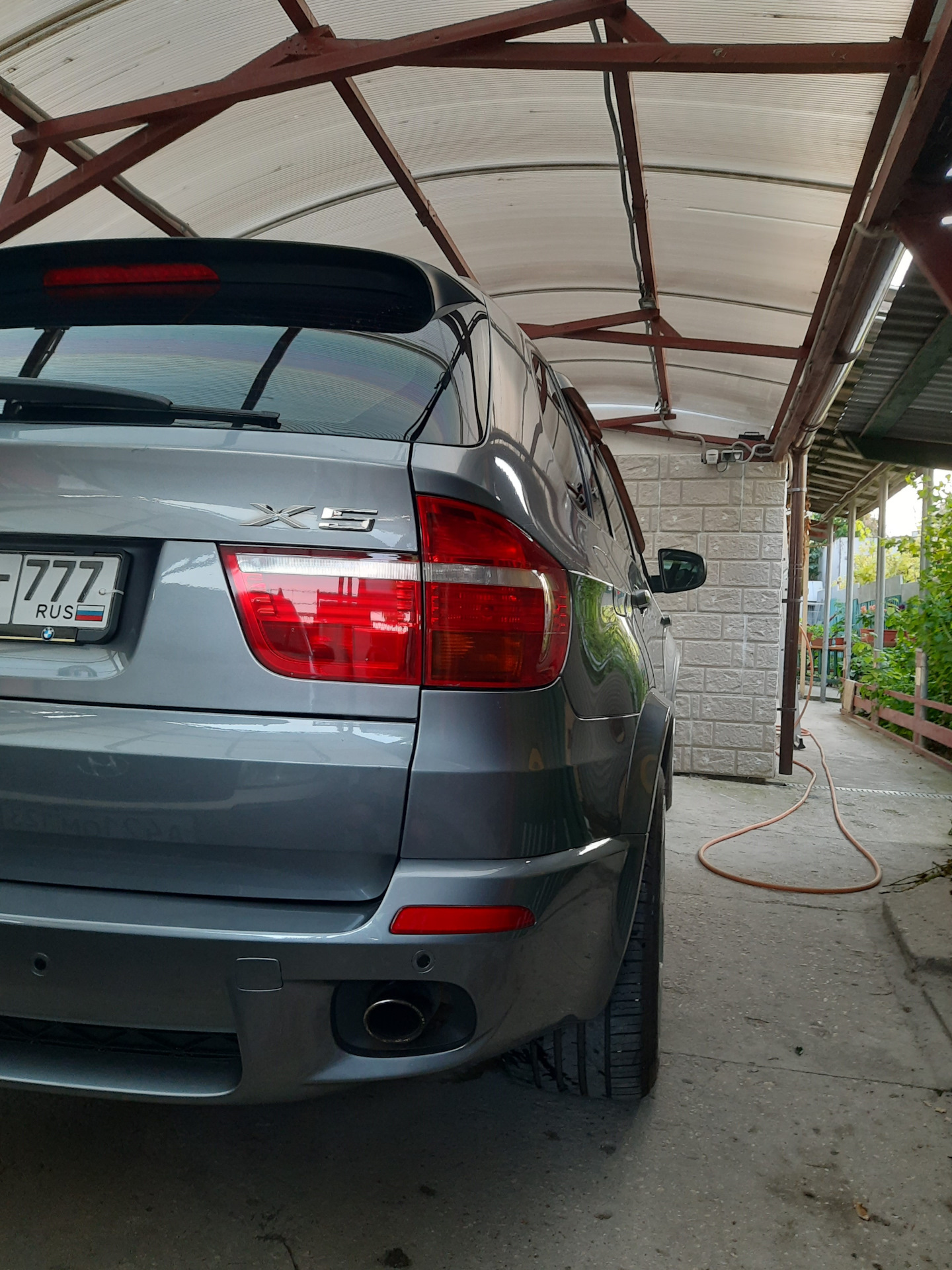 Проставки на заднюю ось 25 мм — BMW X5 (E70), 3 л, 2008 года | колёсные ...