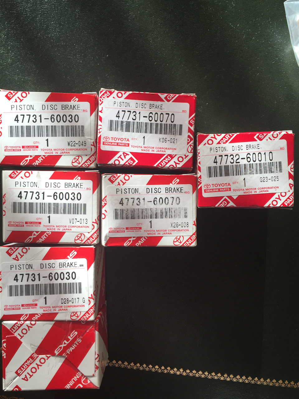 4773260010 Поршень тормозного суппорта суппорта FR TOYOTA LAND CRUISER ...