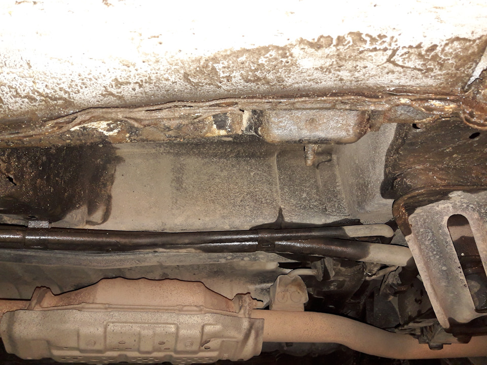 Гнилые пороги — Nissan Serena Mk II (C24), 2 л, 2000 года | поломка | DRIVE2