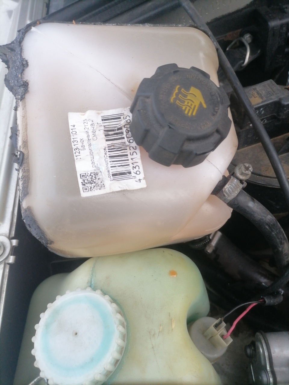 Зае али бачки. — Chevrolet Niva GLX, 1,7 л, 2006 года | поломка | DRIVE2