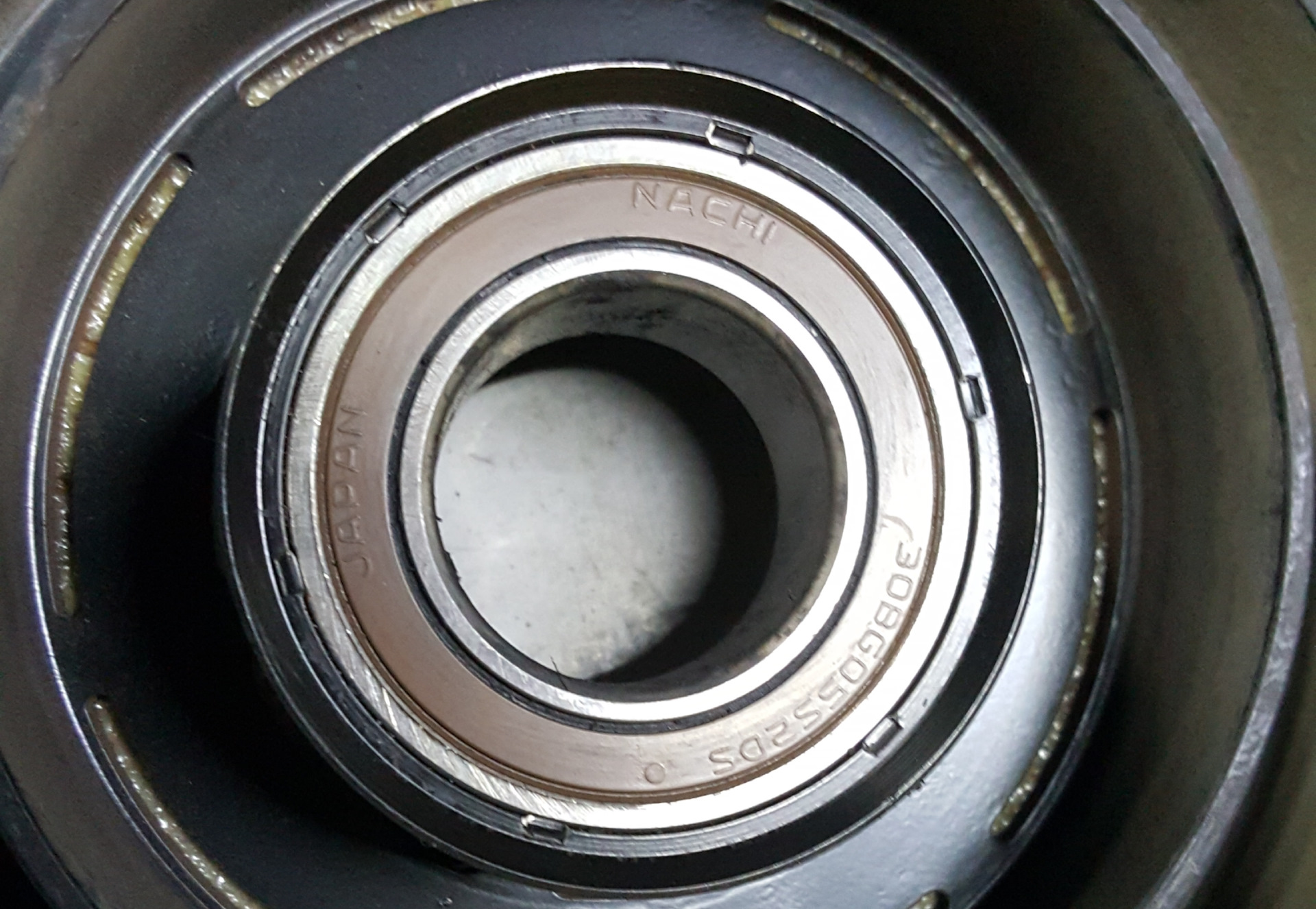 Замена подшипников — Toyota Crown (S130), 4 л, 1990 года | визит на ...