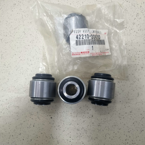 4221020010 Сайлентблок задней цапфы TOYOTA LEXUS | Запчасти на DRIVE2