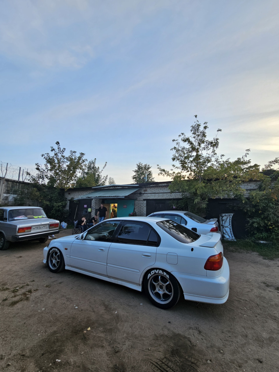 Advan Rg1 15 6.5 35 + Nitto NT555 195 50 | Фото на DRIVE2.RU