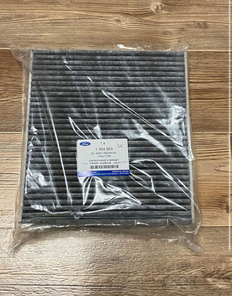 Оригинальный фильтр салона 1354953 на Ford Focus Sedan II, Ford Focus ...