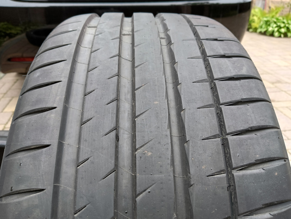 Шины летние Michelin 235/40 R20 на Toyota Crown (S210), Mercedes-Benz ...