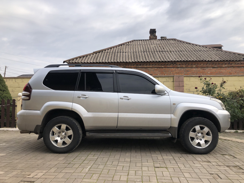 Подкрылки «Мега локер» + пушечное сало — Toyota Land Cruiser Prado 120 ...