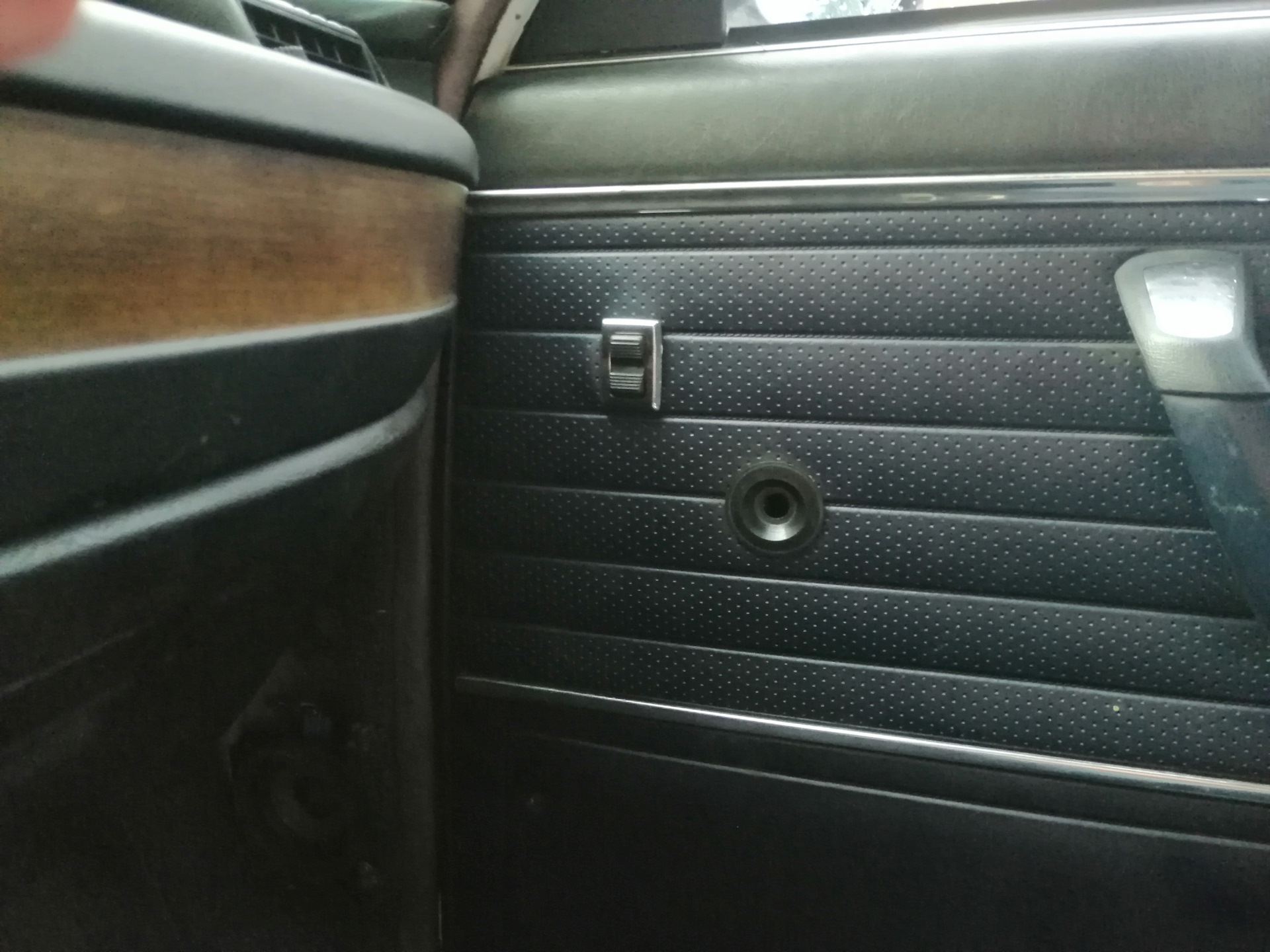 ЭСП установлены (Электростеклоподьемники BMW e12) — BMW 5 series (E12 ...