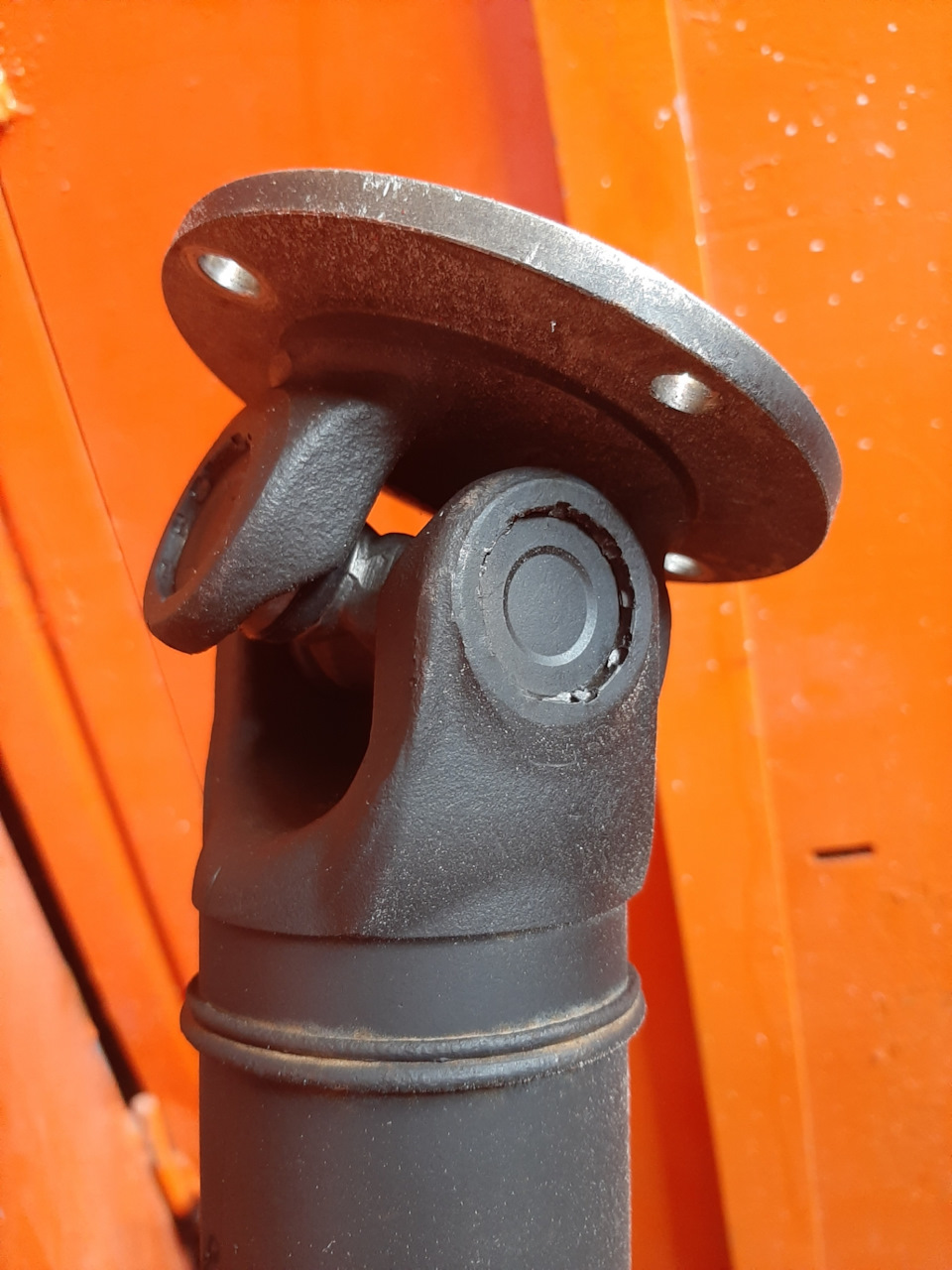 Замена крестовин, подвесного + болансировка — Mercedes-Benz Sprinter ...