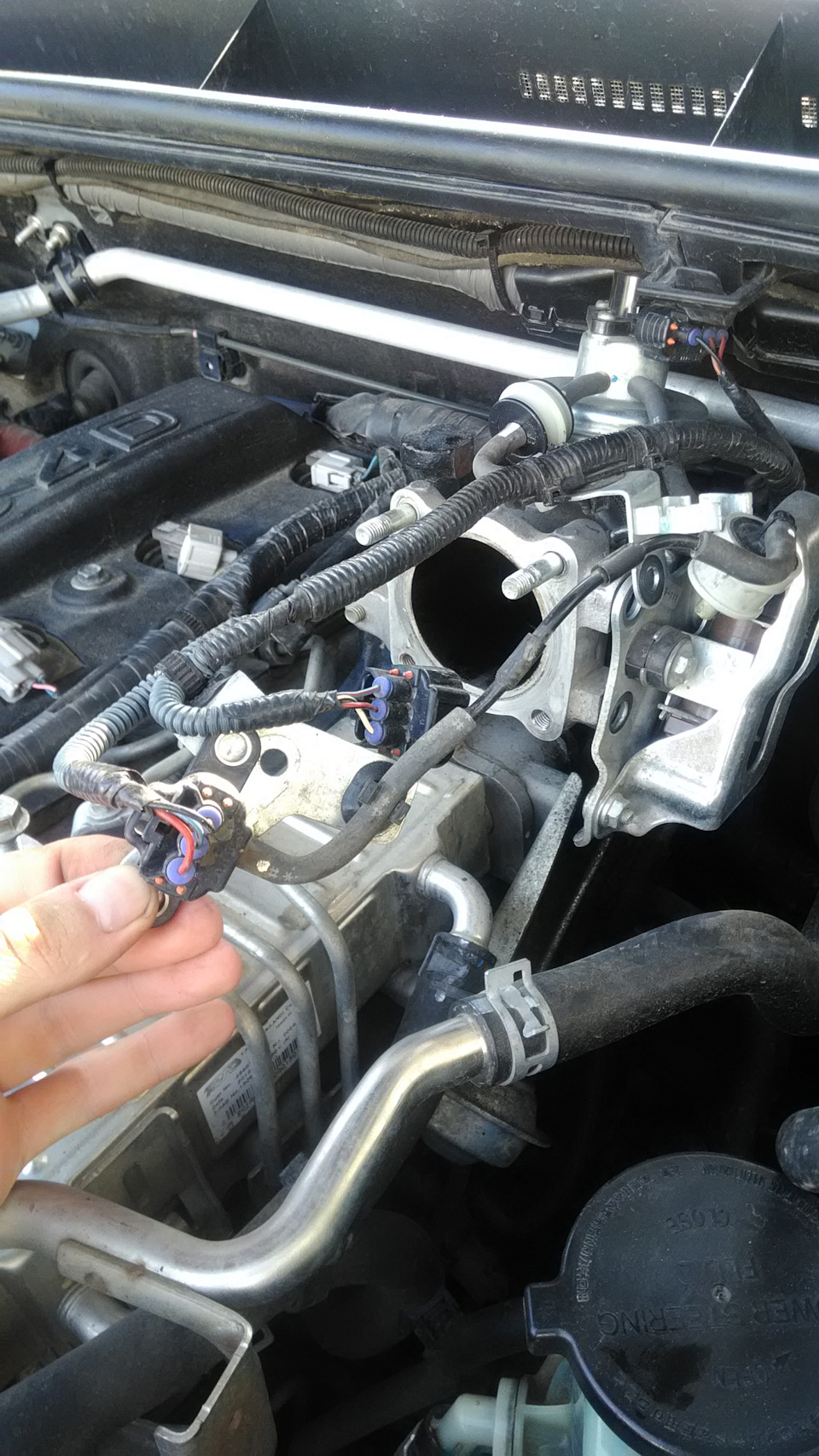 Очистка клапана ЕГР со снятием впускного коллектора. — Toyota Land ...