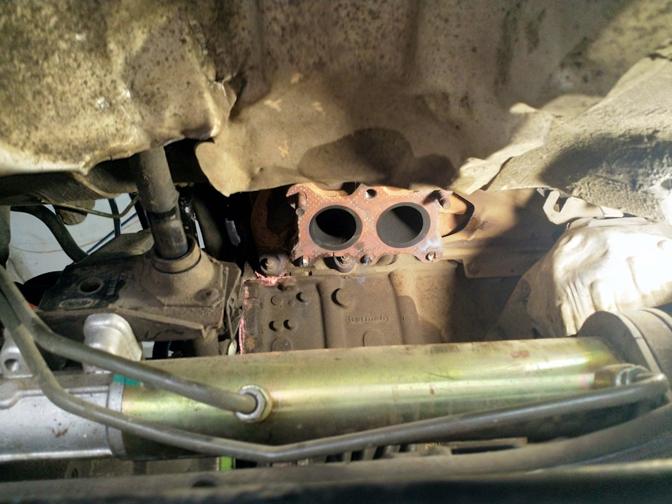 Гофры глушителя — Volkswagen Polo Classic Mk3, 1,6 л, 1997 года ...