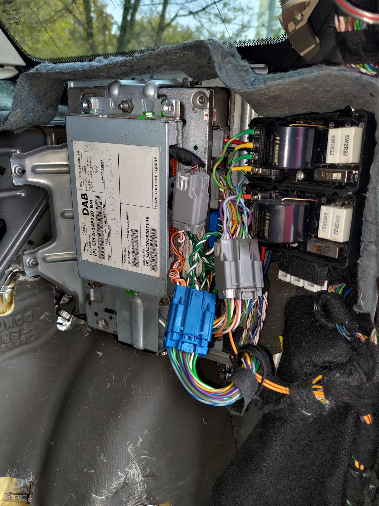 Каждому – своё! Это я про динамики. — Land Rover Freelander 2 (L359), 2 ...