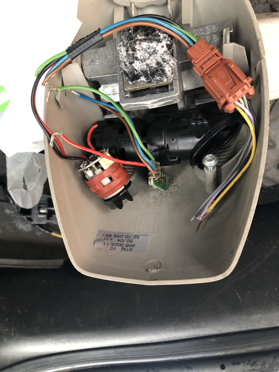 8200059657 Датчик температуры воздуха RENAULT | Запчасти на DRIVE2