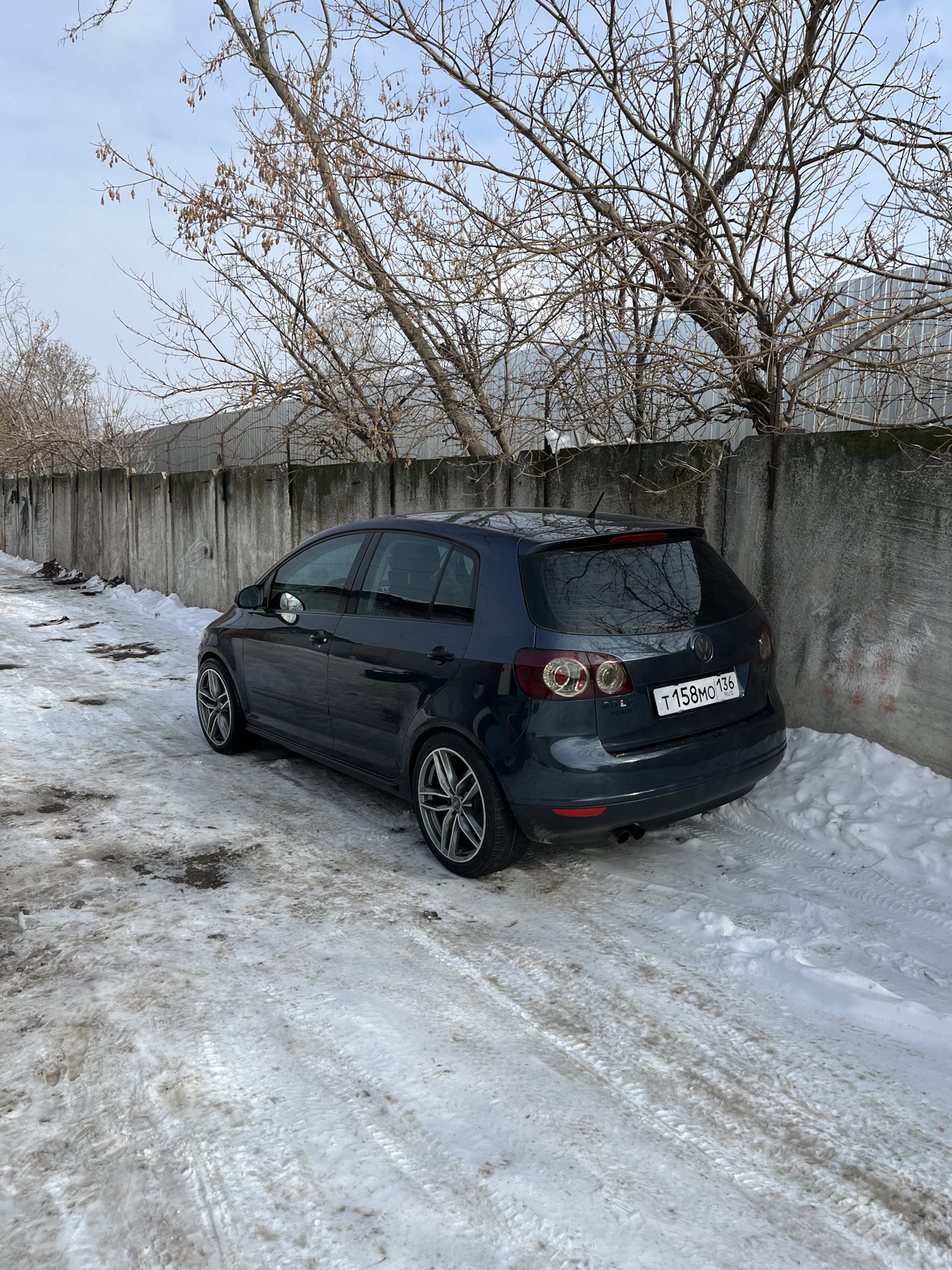 Вид имеет 😅😎 — Volkswagen Golf Plus, 1,6 л, 2007 года | наблюдение | DRIVE2