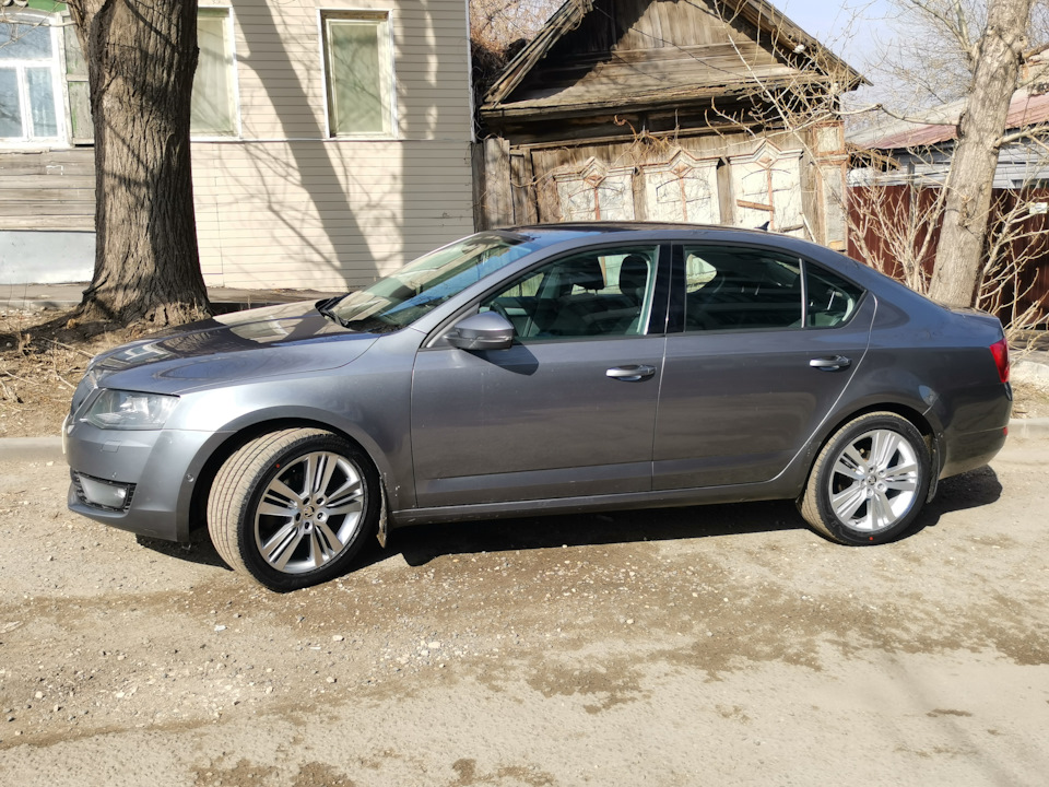 Литые диски 7,5Jx18 ET51 5x115 на Skoda Octavia Scout A7 Mk3, Skoda ...