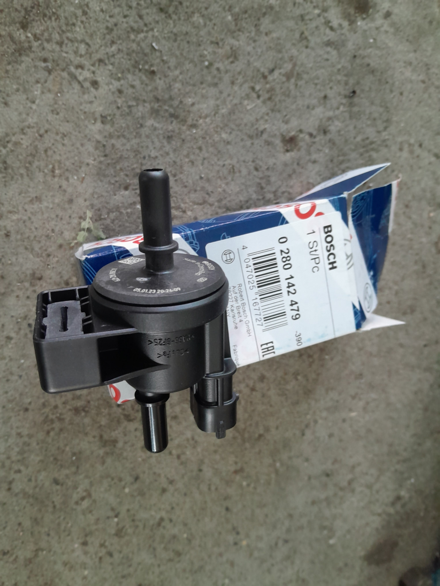 Клапан абсорбера — Ford Focus Wagon III, 1,6 л, 2013 года | другое | DRIVE2