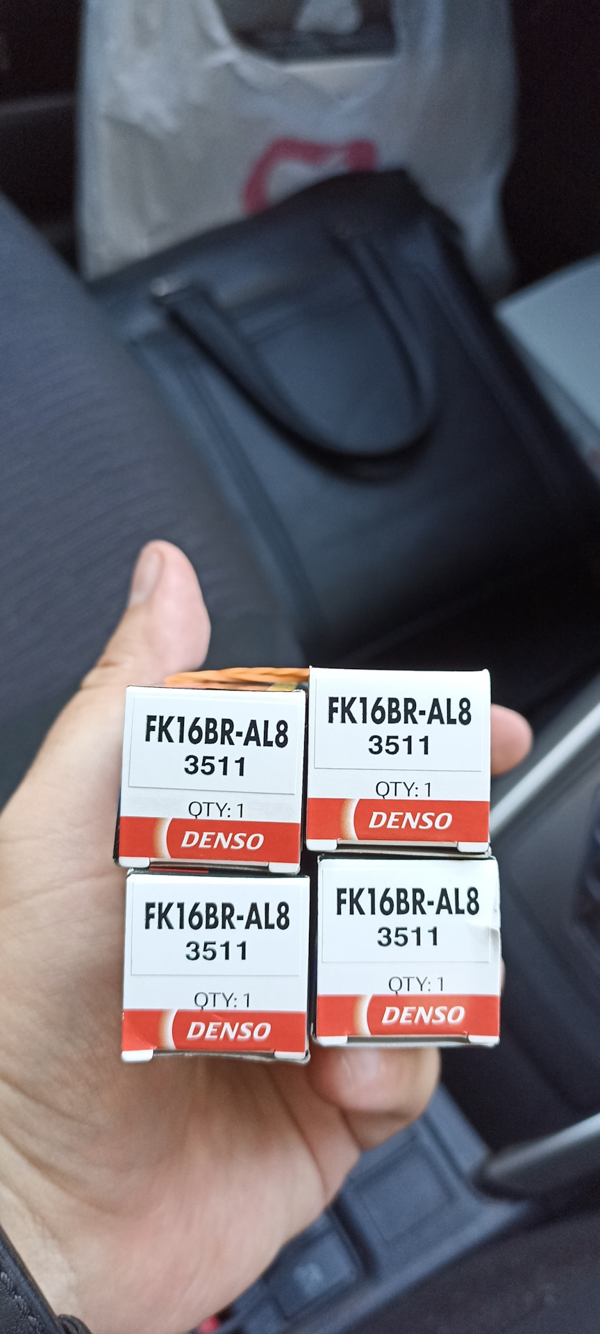 Замена свечей — Toyota Corolla Fielder Hybrid, 1,5 л, 2015 года ...