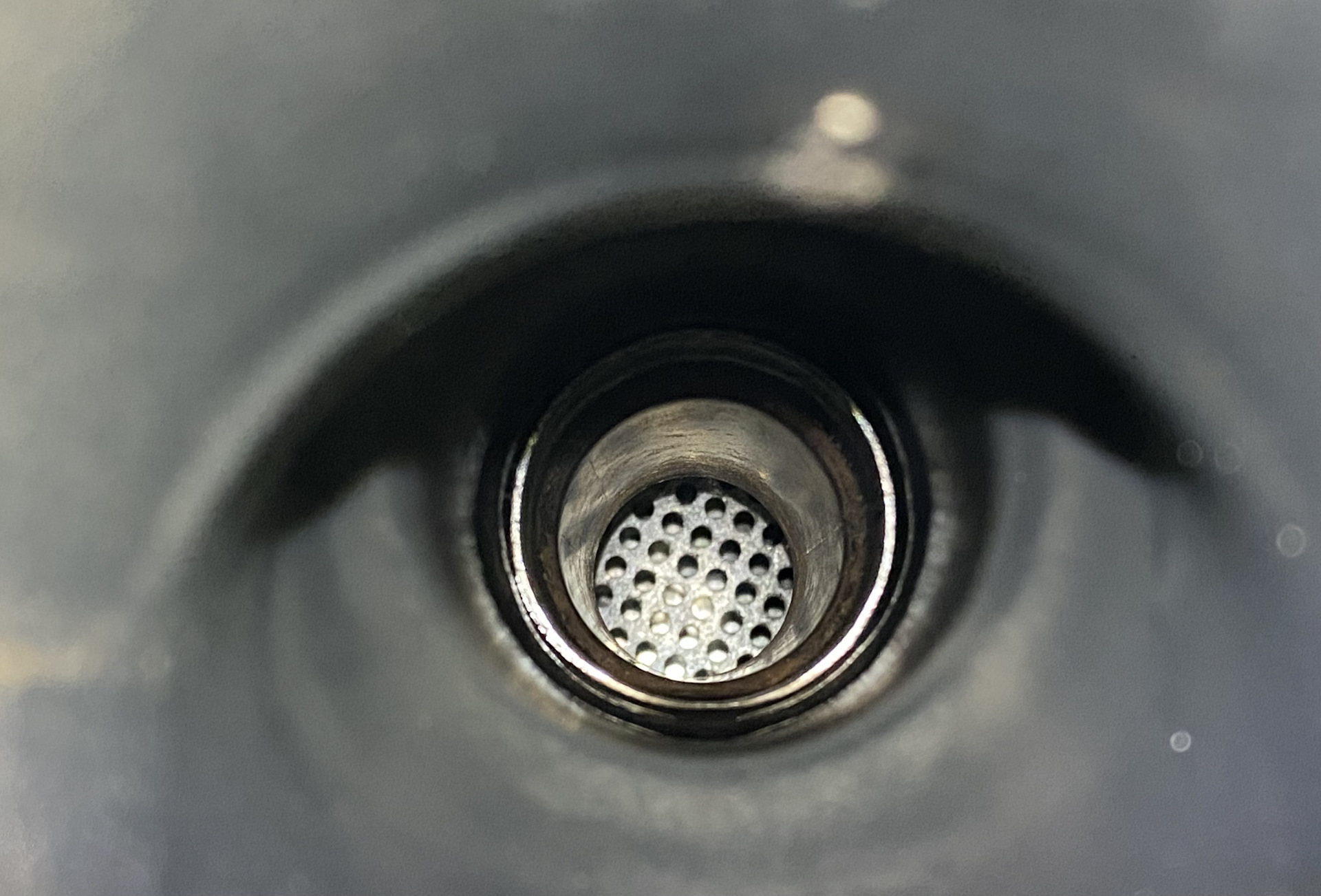 Грязеотражатели задних колес и брызговики — Volvo XC90 (1G), 4,4 л ...