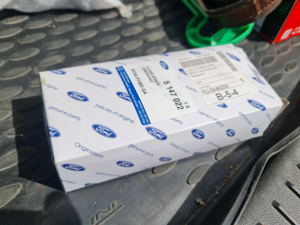 То, что сейчас происходит. — Ford Focus Wagon III, 2 л, 2013 года ...