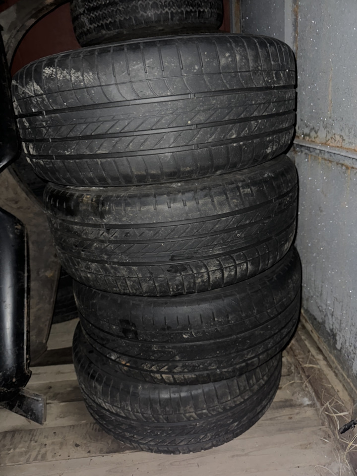 Шины летние Goodyear 255/50 R19 на Porsche Cayenne (1G) 955/957, Mazda ...