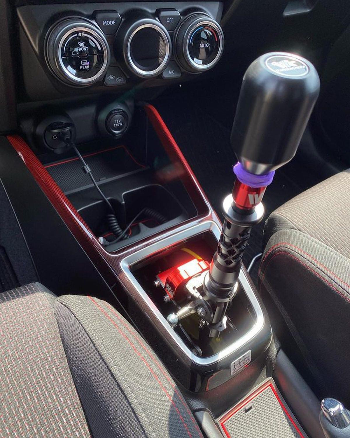 Шифтер WK MOTORSPORT SHORT SHIFTER FOR SWIFT SPORT (ZC33S, ZC32S) — Suzuki Swift (4G), 1,4 л ...