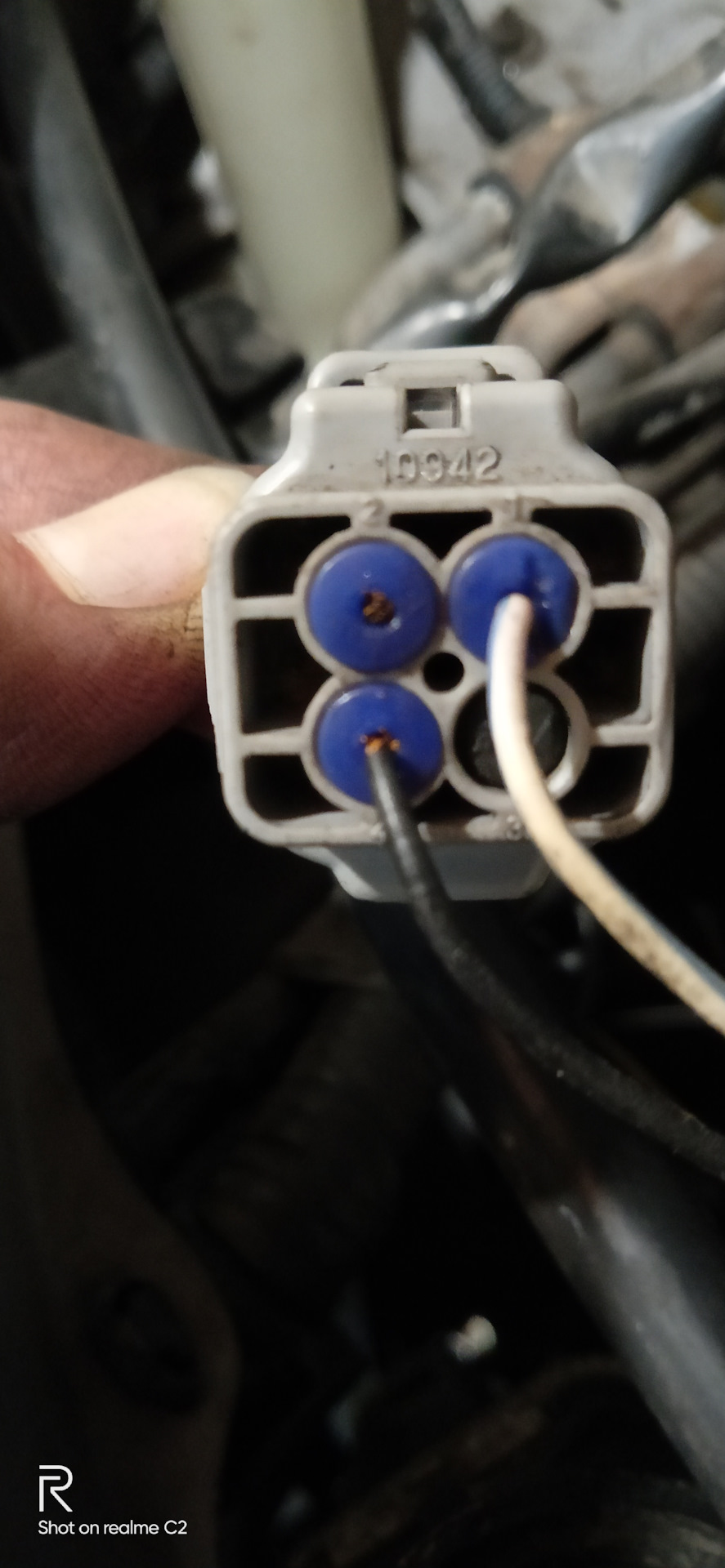 Перепаковка проводки в новую изоляцию (начало) — Toyota Avensis I, 2 л ...