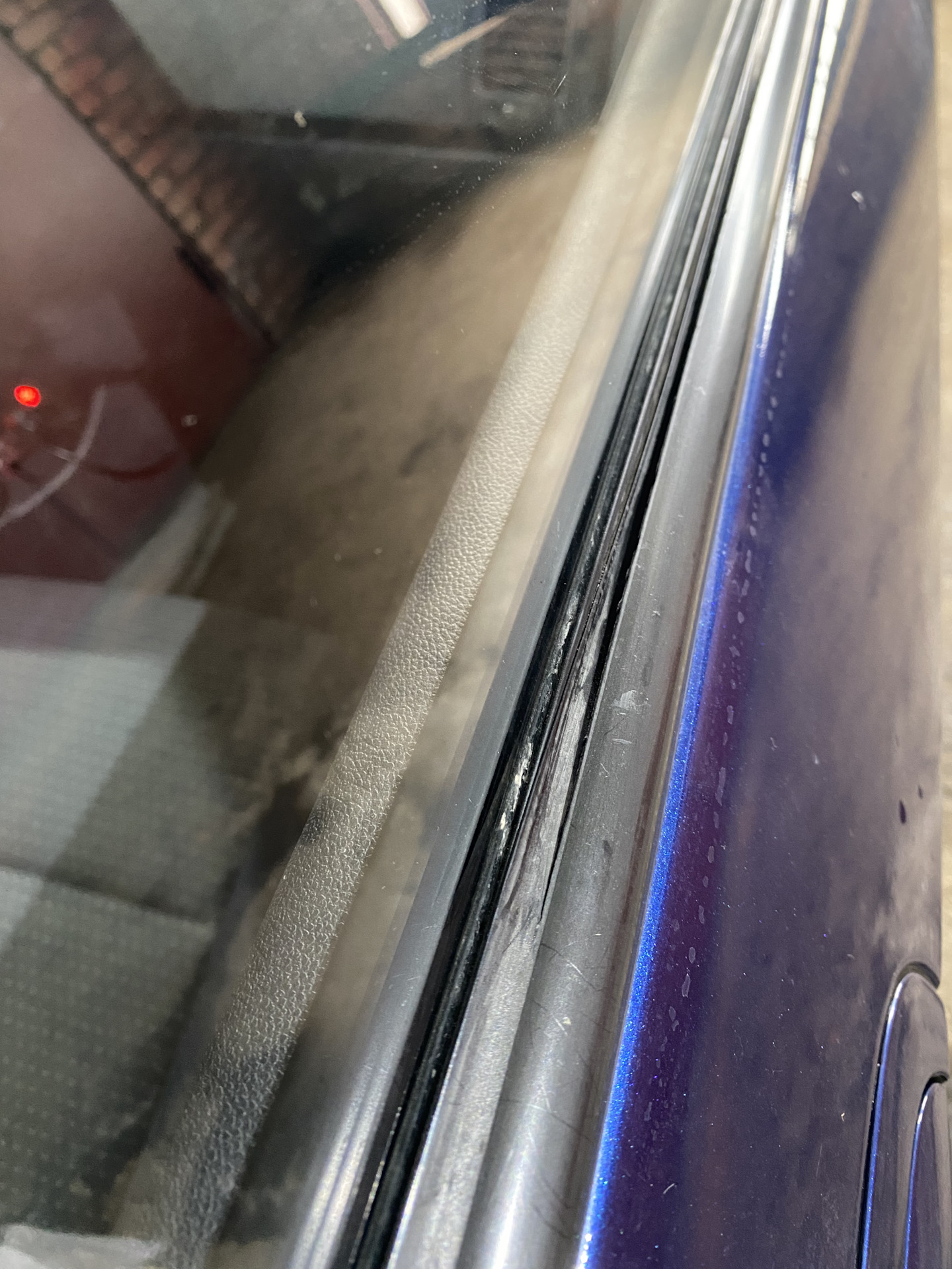 Замена внешних молдингов — Hyundai Getz, 1,4 л, 2007 года | своими ...