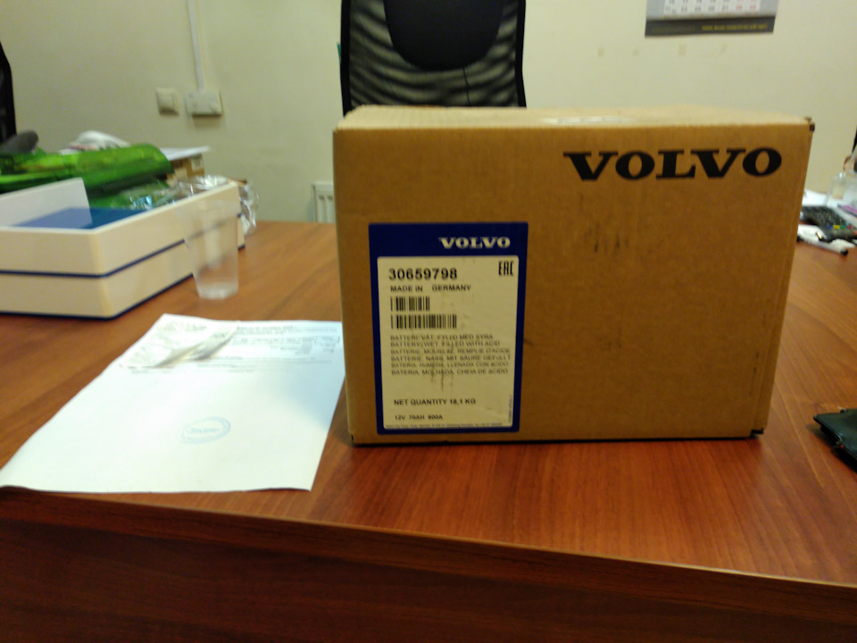 Замена аккумулятора на VOLVO XC 90 — Volvo XC90 (1G), 2,5 л, 2012 года ...