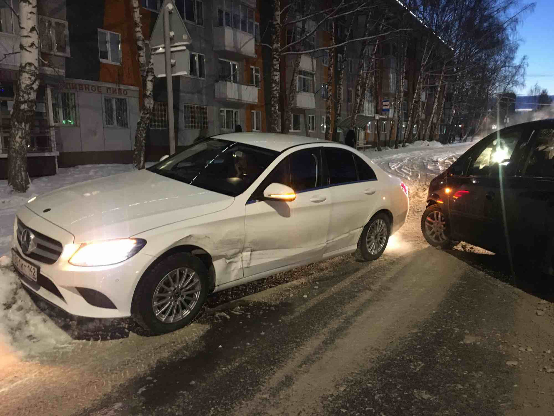 Фиаско — Mercedes-Benz C-class (W205), 1,6 л, 2019 года | ДТП | DRIVE2
