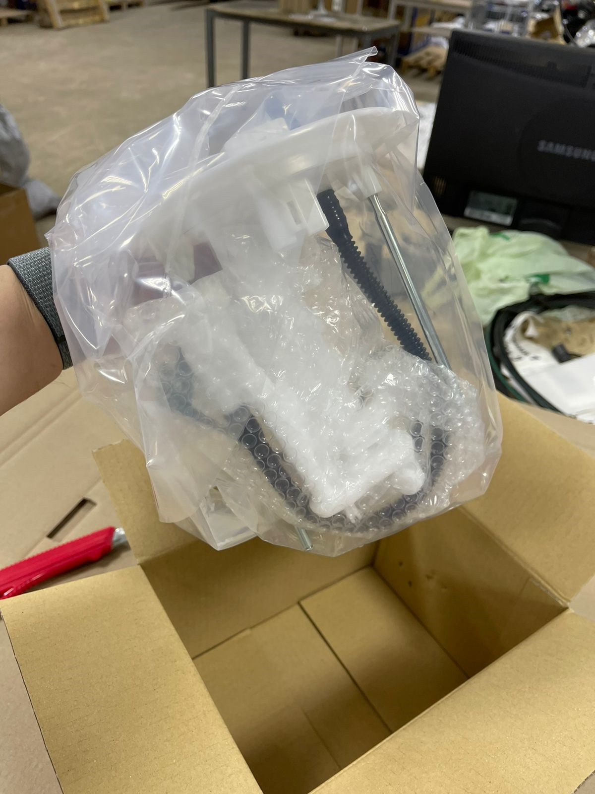 Замена топливного фильтра — Lexus RX (4G), 2 л, 2015 года | визит на ...