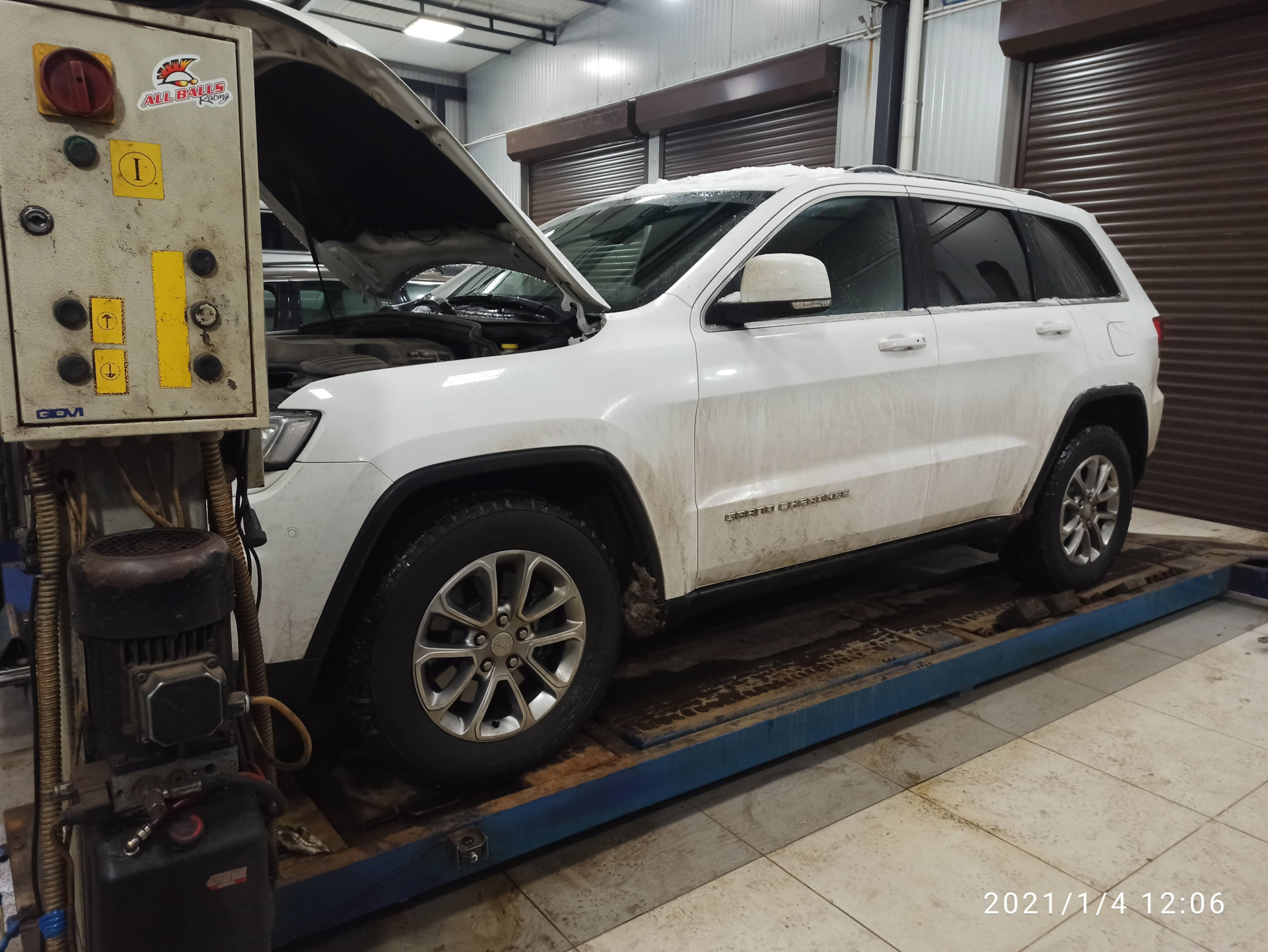 Очередное ТО (масло, фильтра) — Jeep Grand Cherokee (WK2), 3,6 л, 2013 ...