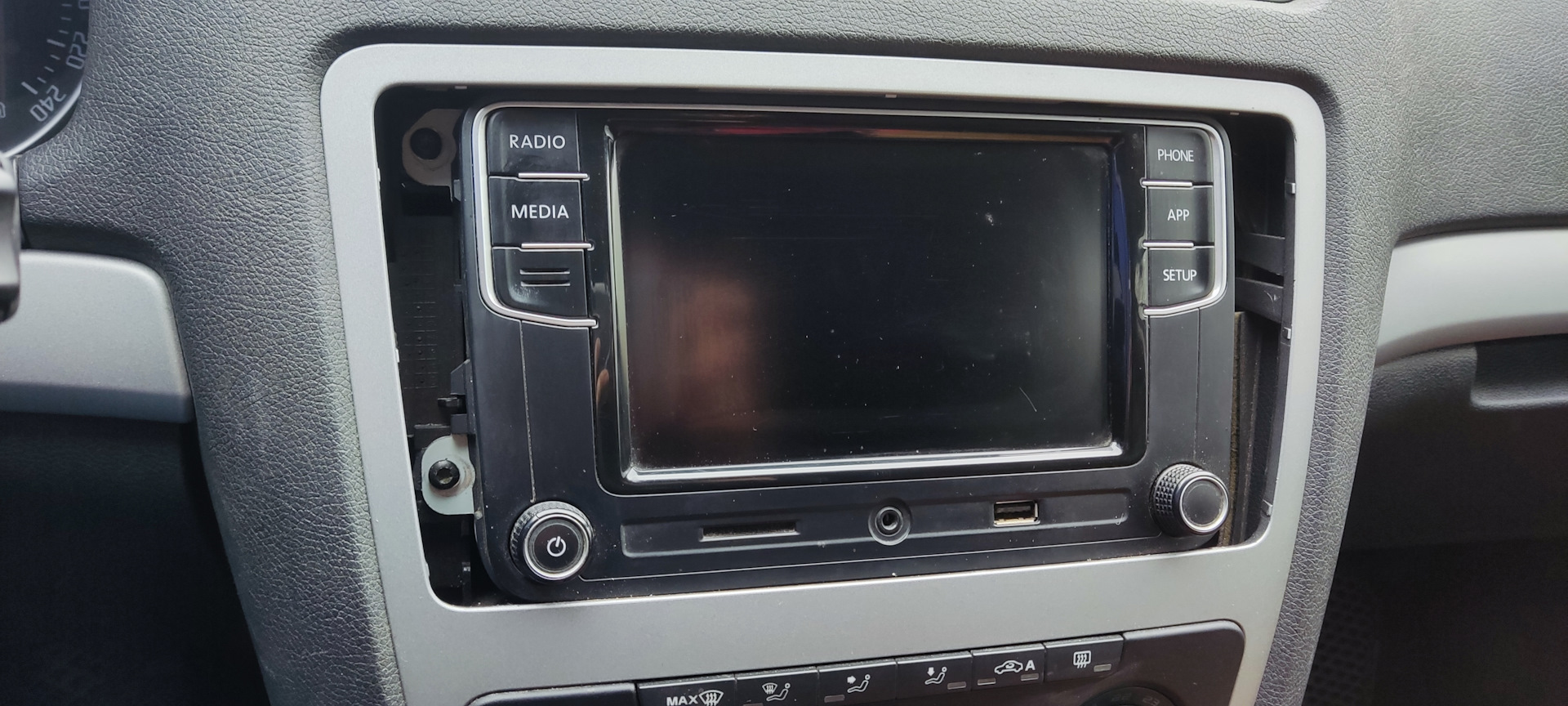 рамка под RCD 340 Visteon — Skoda Octavia A5 Mk2, 1,6 л, 2013 года ...