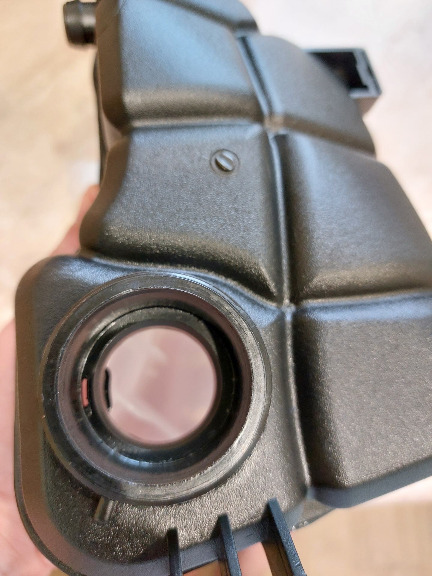 Замена бачка расширительного — Ford Mondeo IV, 2 л, 2012 года | своими ...