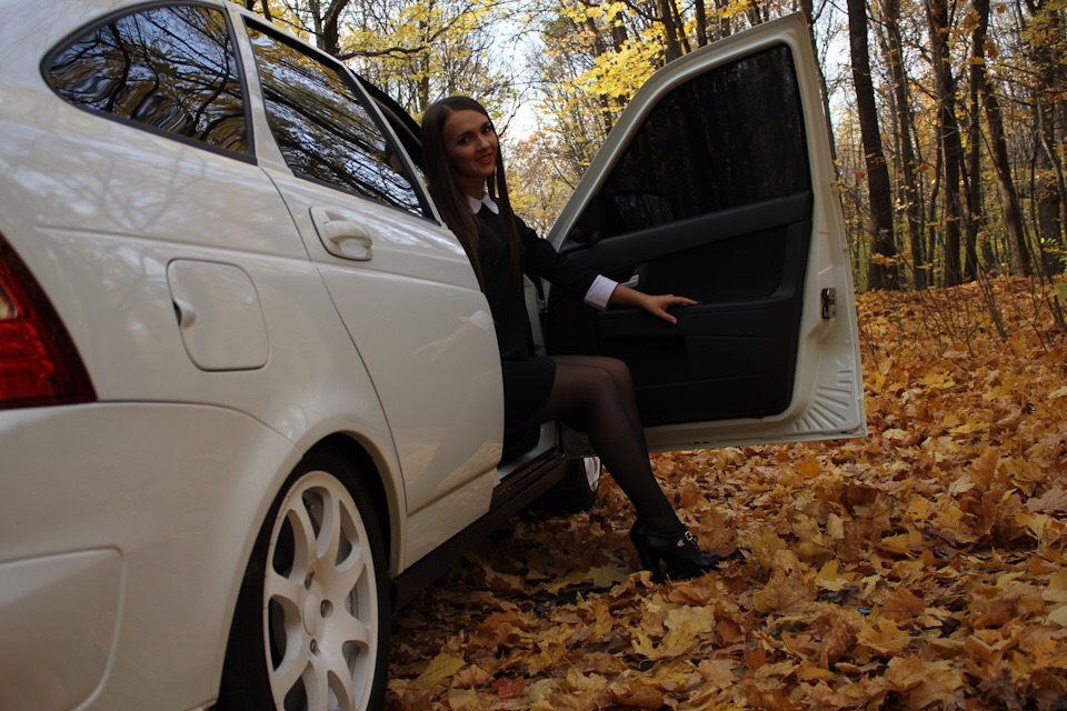 12 часов до завершения голосования — Lada Приора хэтчбек, 1,6 л, 2012 года | рейтинг и ...