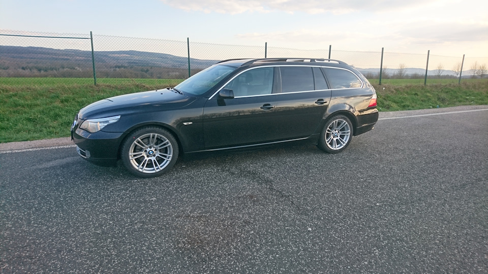 Переобулись на лето, на Style М 270 — BMW 5 series Touring (E61), 3 л ...